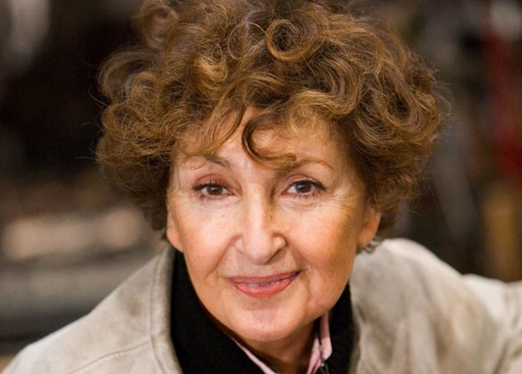 Estimation de prix et achat de votre table Cube de Maria Pergay.