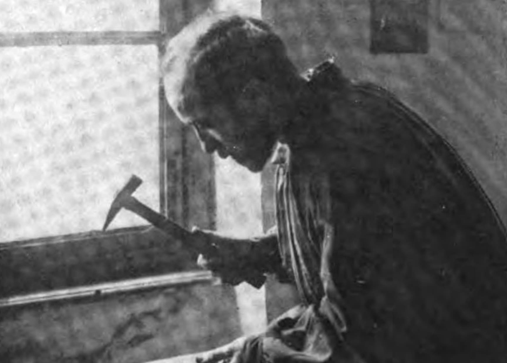 Estimation de prix et achat de votre vase dinanderie de Claudius Linossier.