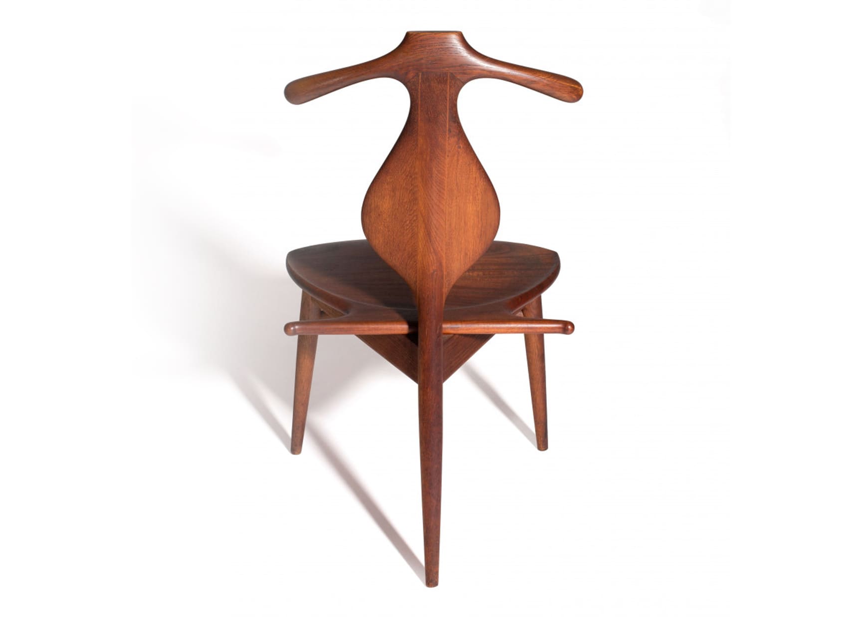 Estimation de prix et achat de votre chaise Valet de Hans Wegner.