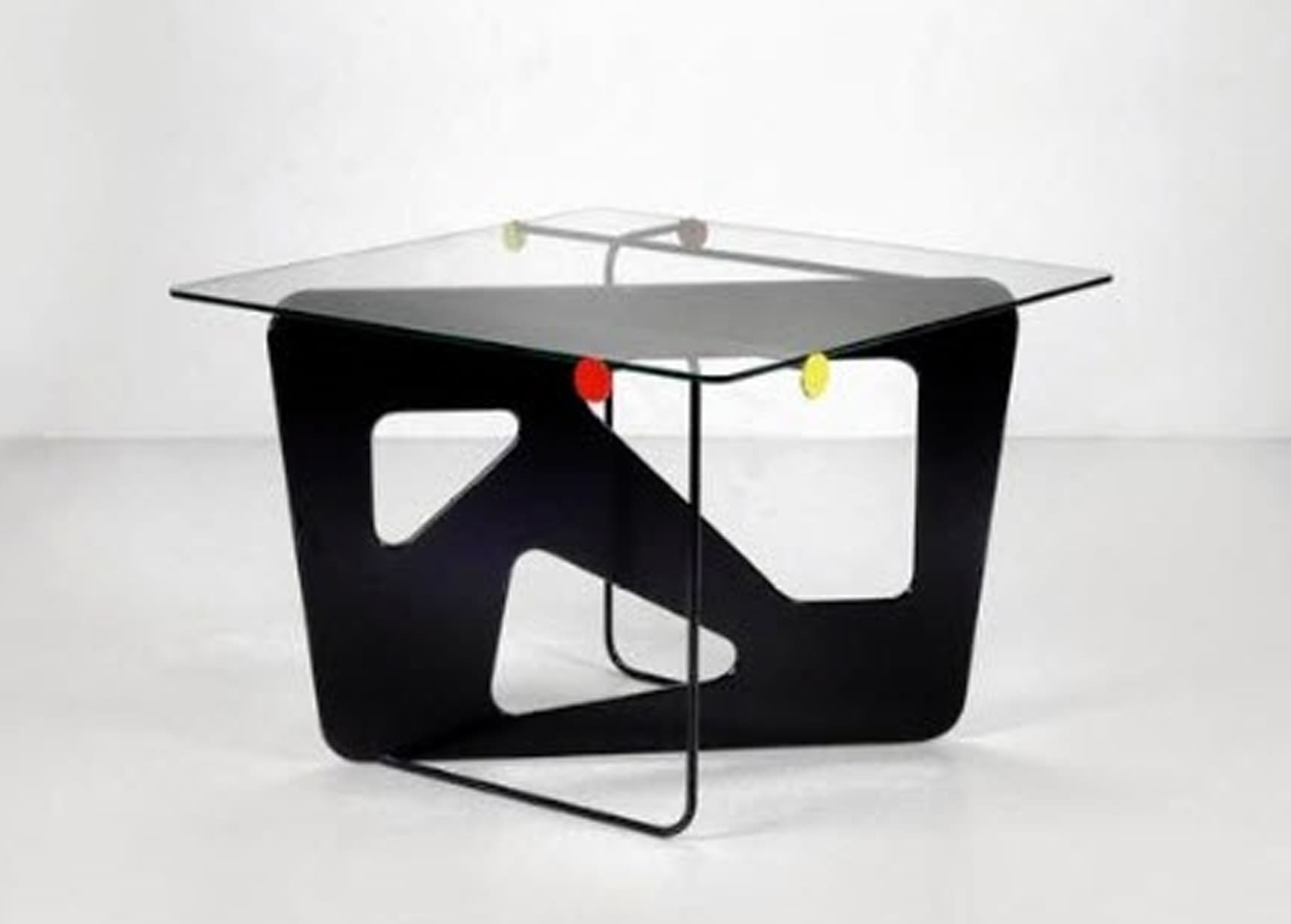 Estimation de prix et achat de votre table Santiago de Mathieu Matégot